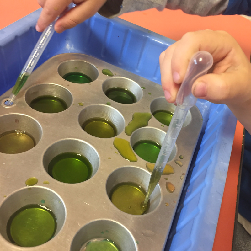 Color Mixing Tray - No Time For Flash Cards
